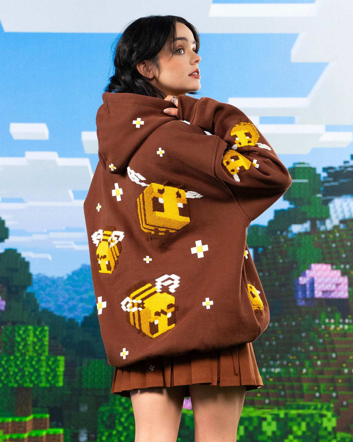 The Bee Hoodie | Very Cool x Minecraft– Cool Shirtz
