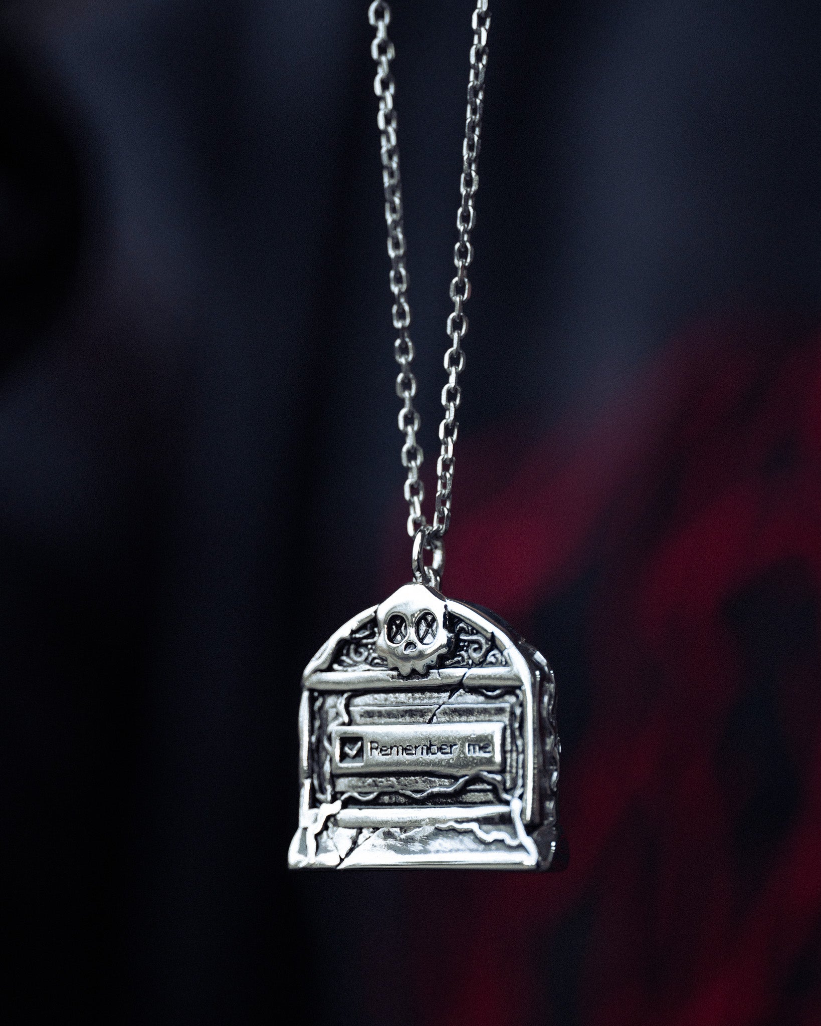 The Remember Me Chain– Cool Shirtz