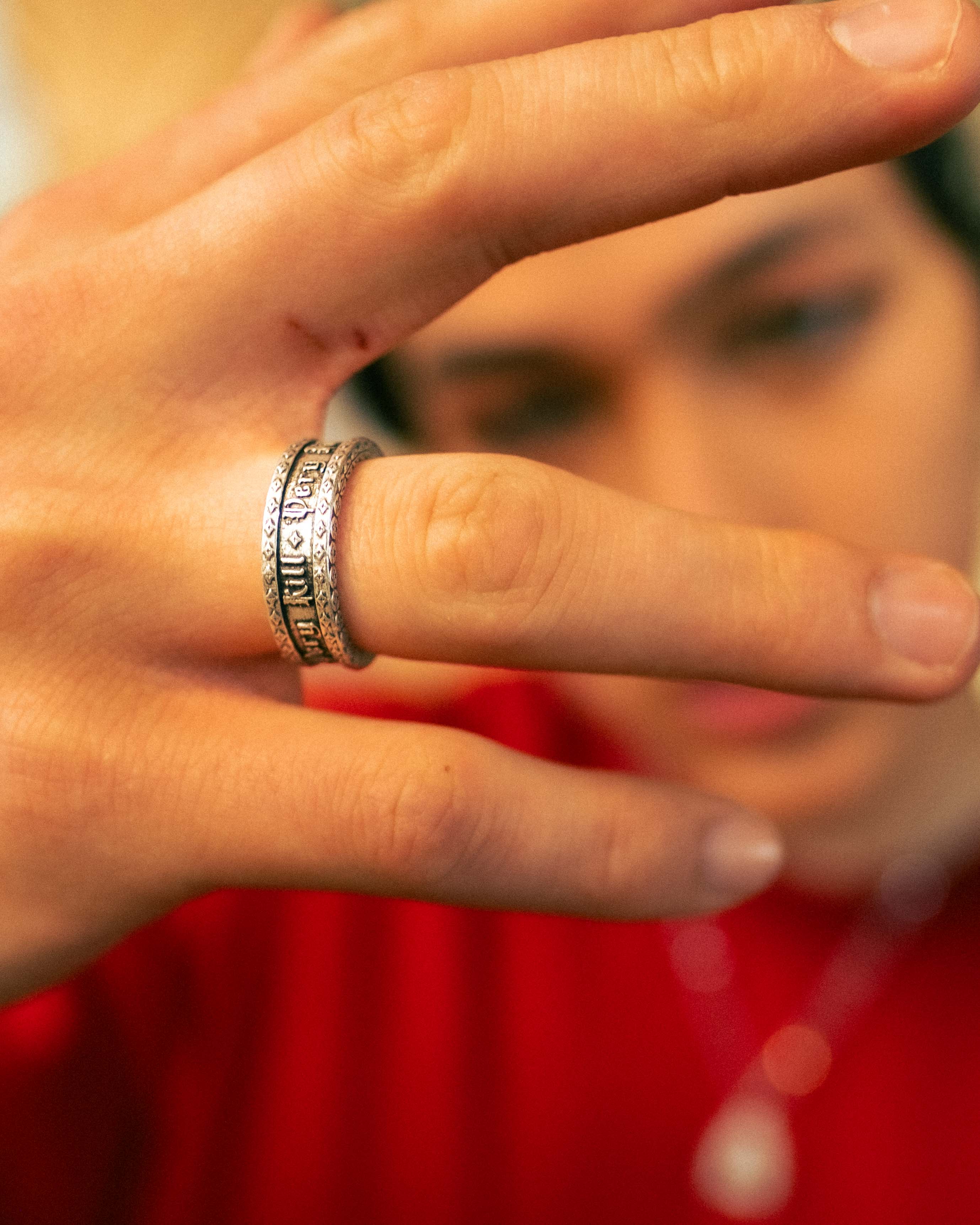 The Very Kill Ring - Cool Shirtz