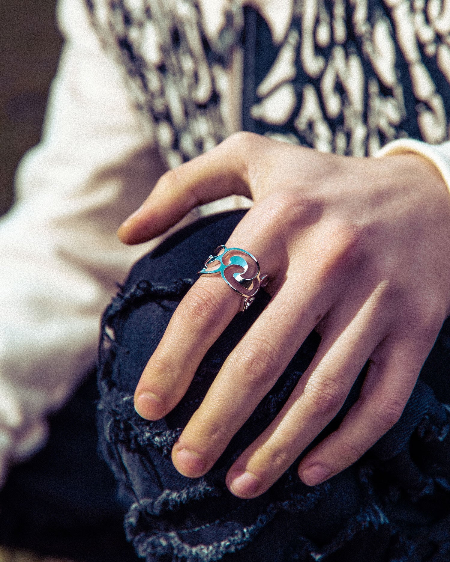 The Liquid Ring– Cool Shirtz