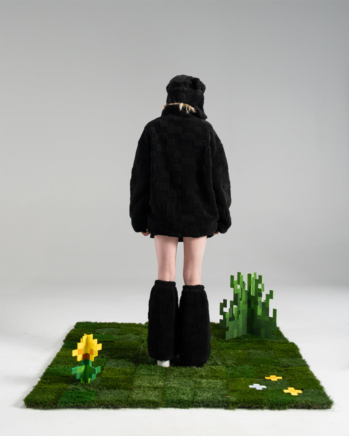 The Sheep Sherpa Black | Very Cool x Minecraft– Cool Shirtz