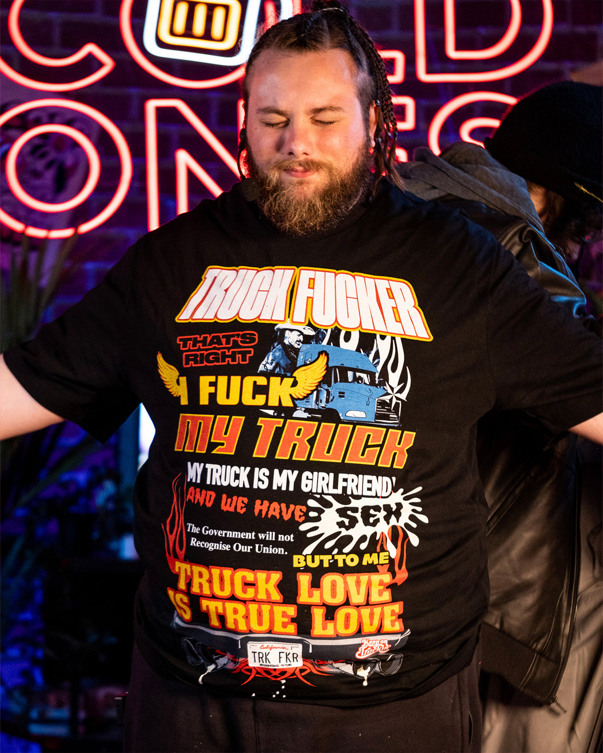 The Trucker Tee - Cool Shirtz